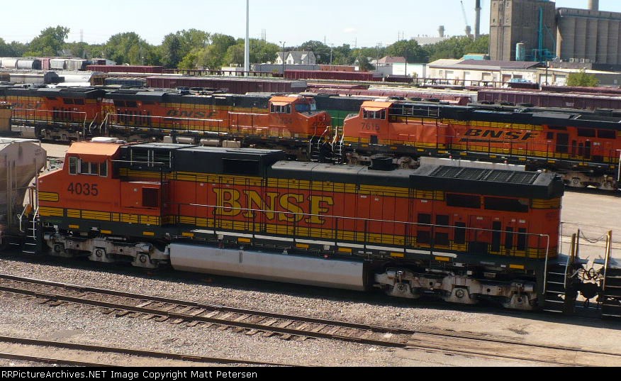 BNSF 4035